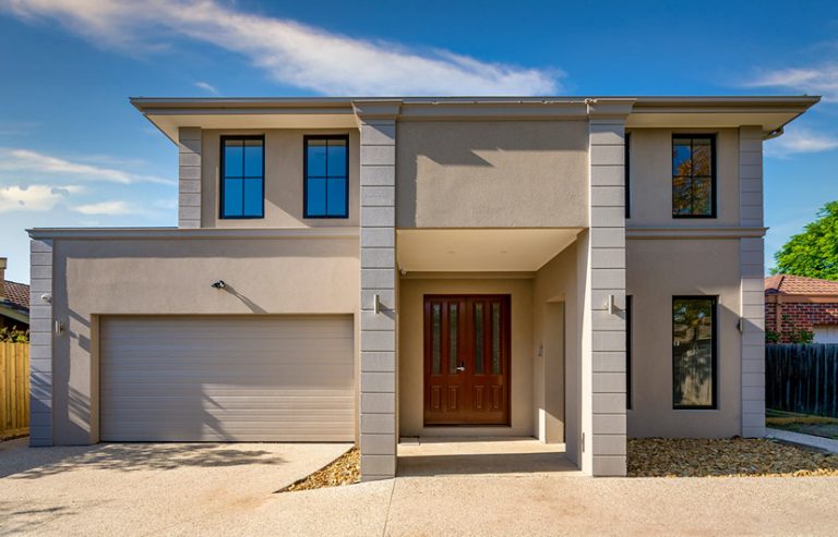 Sectional Garage Doors | Panel Lift-Safe Garage Doors