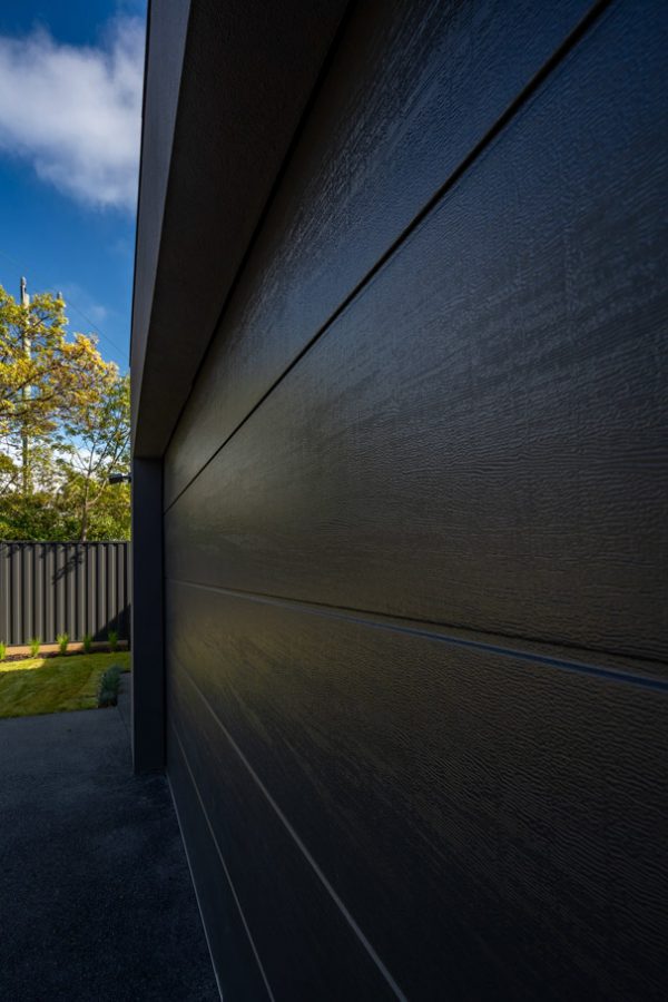 Insulated Garage Doors Melbourne | Save on Energy Bills